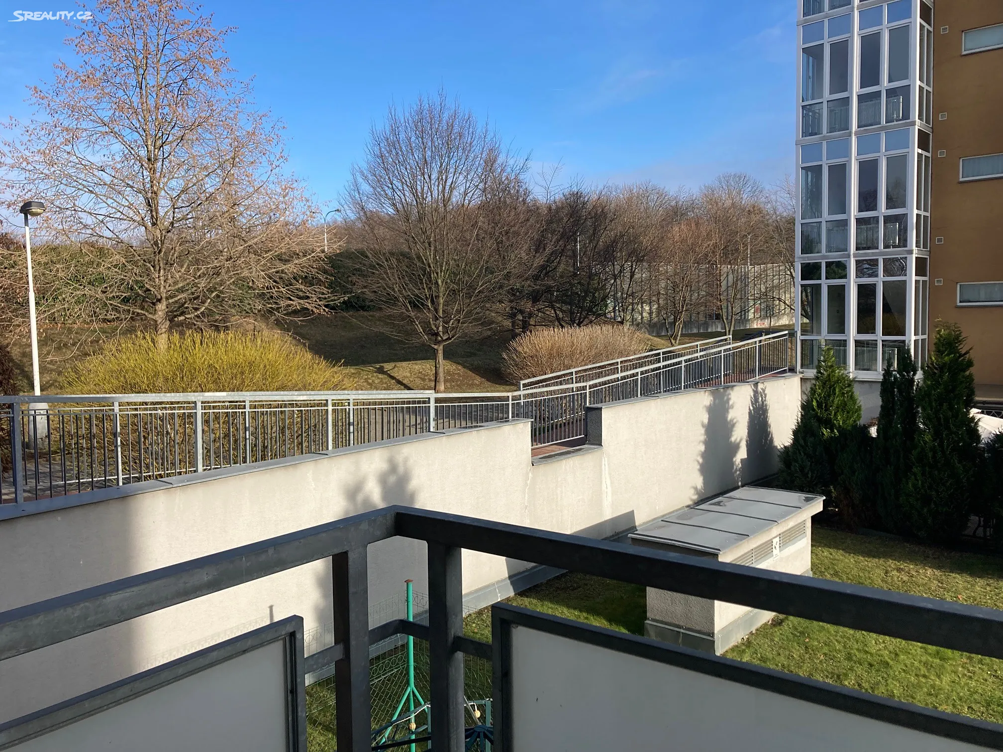 Prodej bytu 1+kk 36 m², Vřesová, Praha - Troja • Sreality.cz