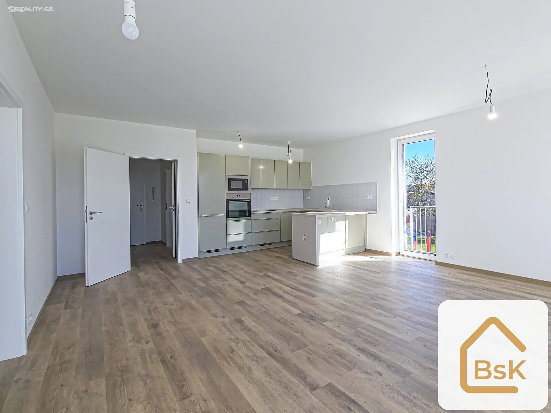 Pronájem bytu 2+kk 65 m², Antonína Balšánka, Český Brod • Sreality.cz